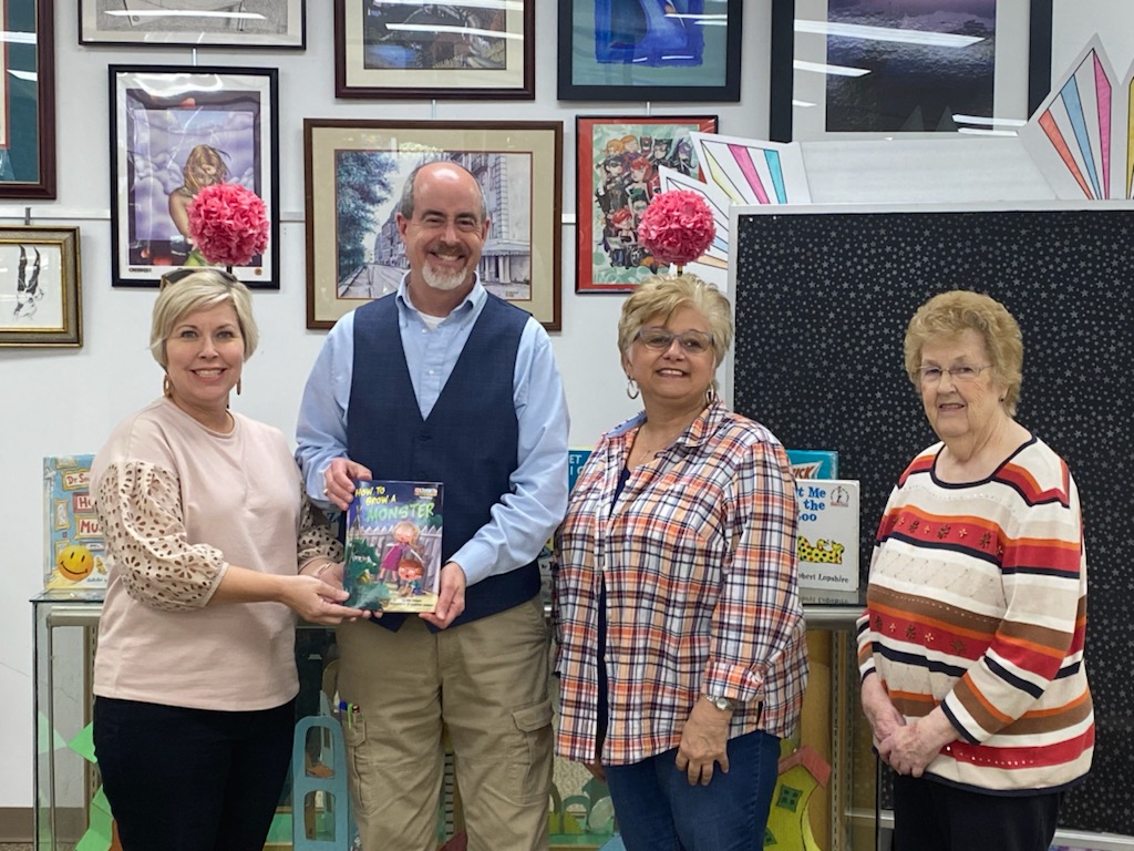 Library receives book donations | Hartwell Sun, Hartwell, Georgia